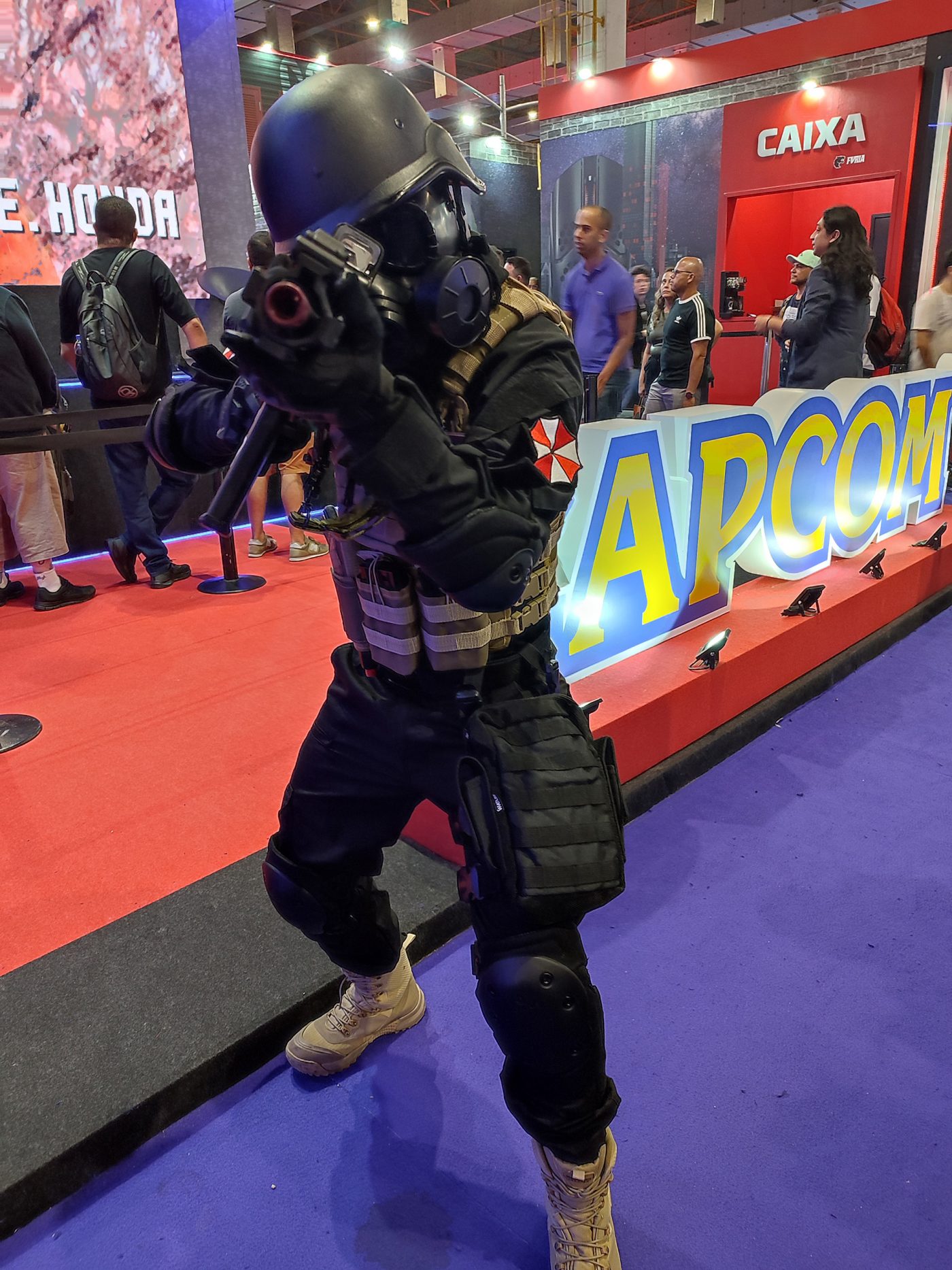 cosplay - resident evil - hunk - bgs 2022 @zgabrz - REVIL