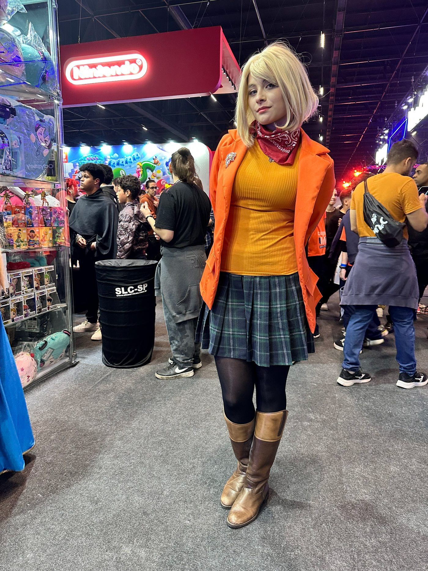 Ashley Graham - bgs cosplayer misflams_ - REVIL